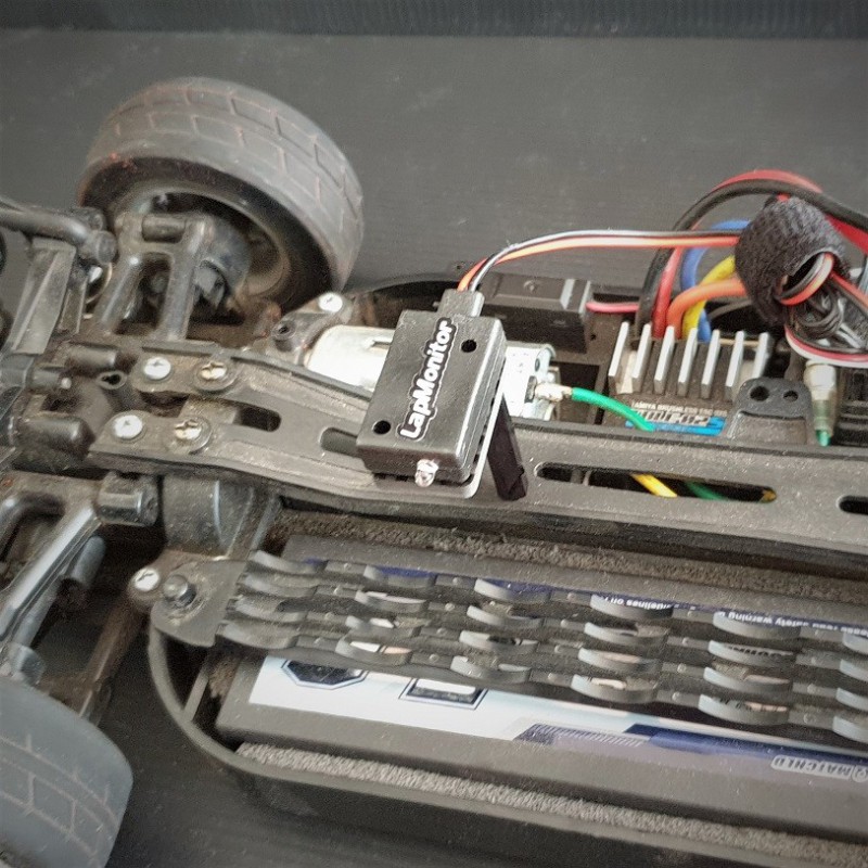 Transponder holder for TT01E